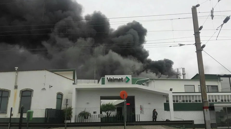 Chamas atingiram parte antiga da Fanafel - OvarNews