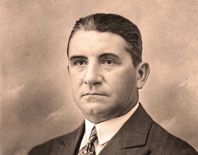 É nome de estádio, mas sabe quem foi Marques da Silva? - OvarNews